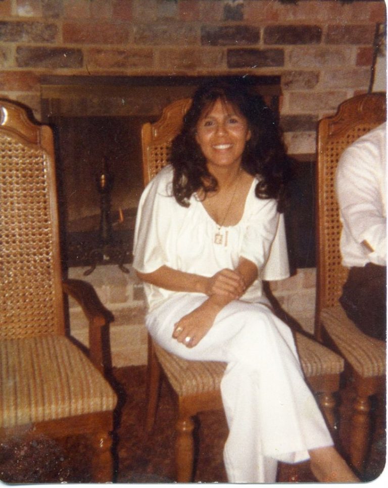 Julia Romero Messer - Crowder Funeral Home