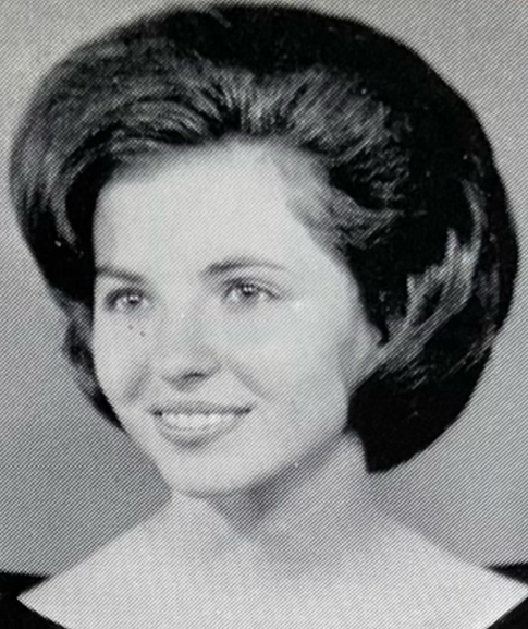 Donna Rene Crump - Holcomb - Crowder Funeral Home